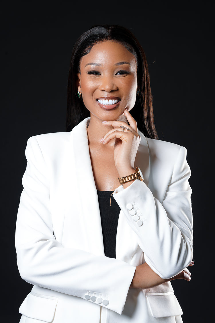 About Us – Luminous Era